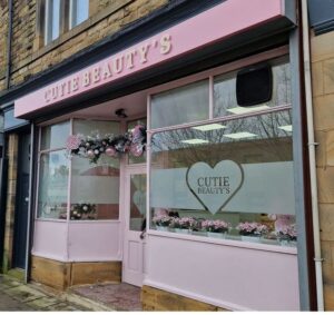 External Salon Sign: Manufacturing A Pink Sign For Cutie Beauty's
