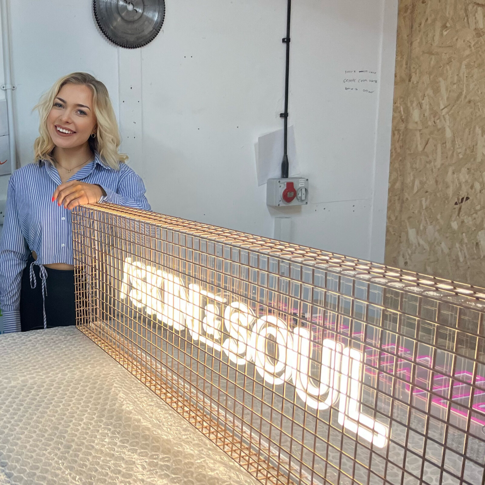 Manufacturing An LED Neon Sign with Mesh Cage For Clinic