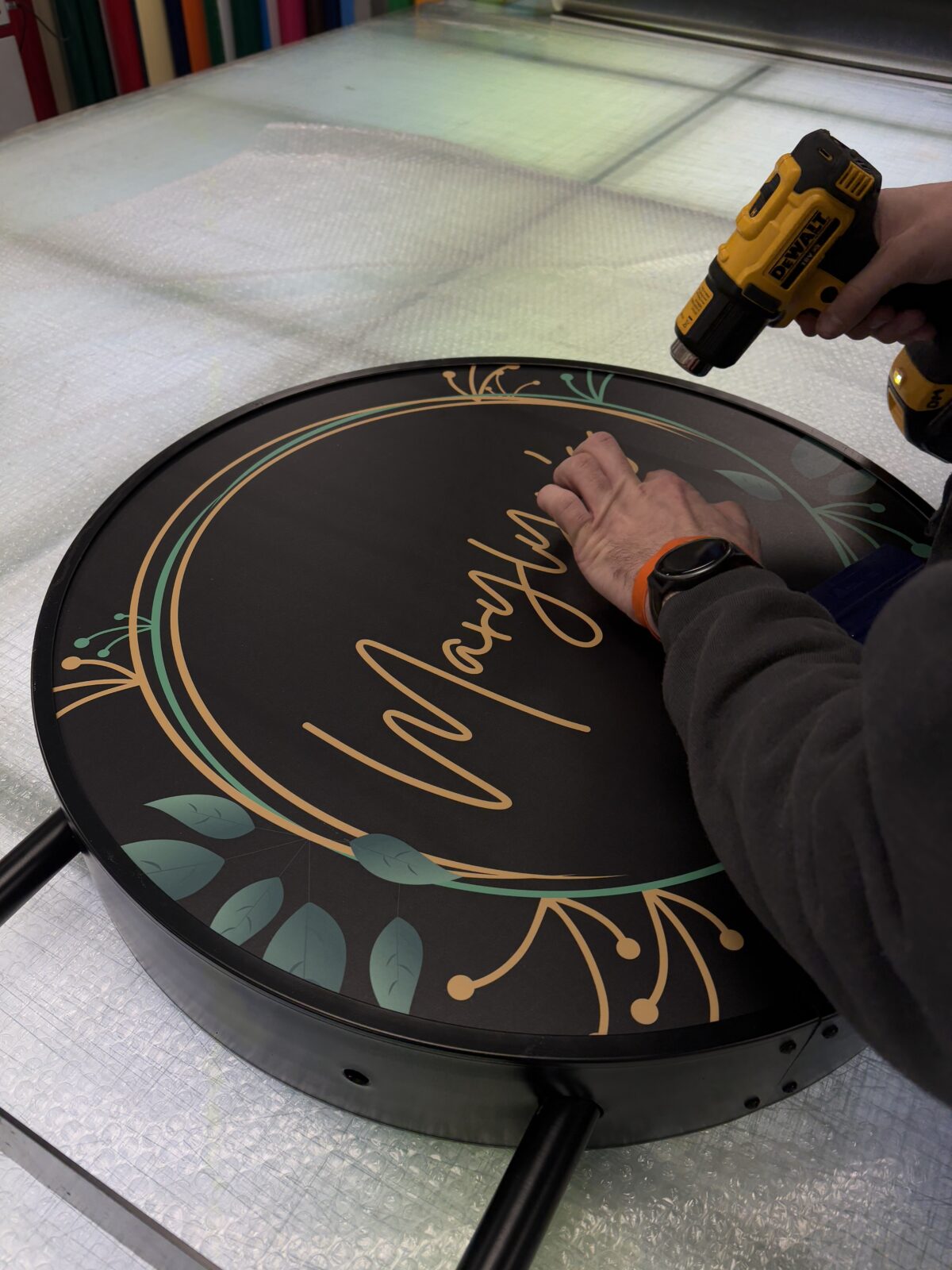 Gold Hair Salon Sign: Transforming Marylyn's With Signage